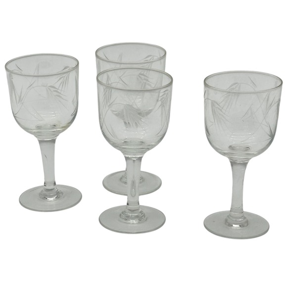 Dining | Vintage Cordials Etched Design Set Of 4 Leaf Design | Poshmark